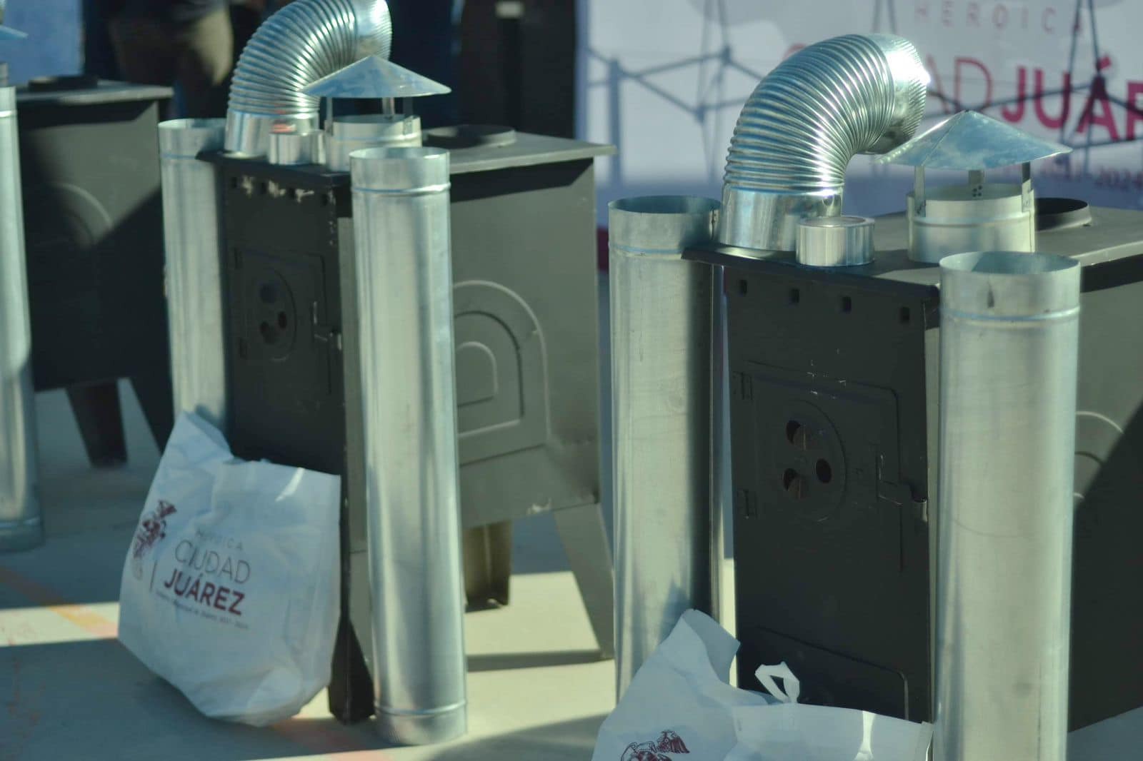 Inicia la entrega de calentones de leña para familias vulnerables en ...